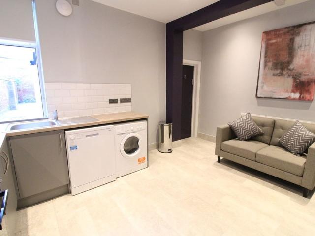 Co Operative Street, Derby DE23, Room to rent, £450 pcm | PrimeLocation