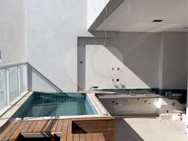 COM RENDA COBERTURA TRIPLEX Barueri com 169m² com 2 ou 3 suítes 2 vagas