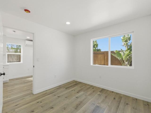Combe Way Commons Studio Apartment for Rent at 4191 Combe Way, San Diego, CA 92122 University City