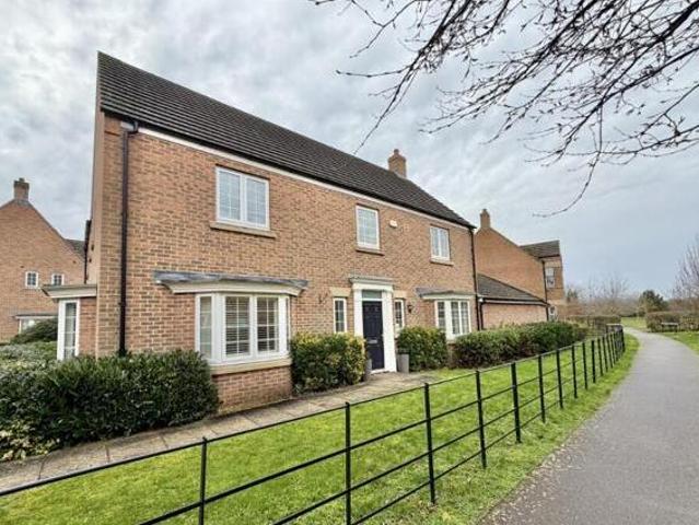 Comben Drive, Godmanchester, 5 Bedroom Detached