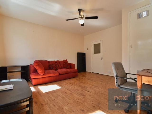 Comber Grove, Camberwell SE5, 1 bed flat to rent, £1,695 pcm | PrimeLocation