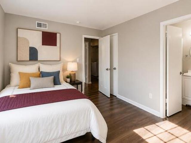 Come RELAX in his beautifully renovated Stone Mountain home! Brand new UPGRADES! Huge Bedrooms! Host that REALLY cares about you! Earn Rewards when you stay $$! Knowledge Corner, Granite Countertops, High speed WiFi!