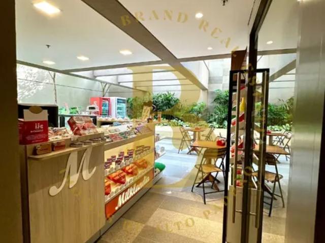 Comercial com 217 m², Duplex 2 vagas 3 banheiros sacada com vista PARQUE IBIRAPUERA para alugar no