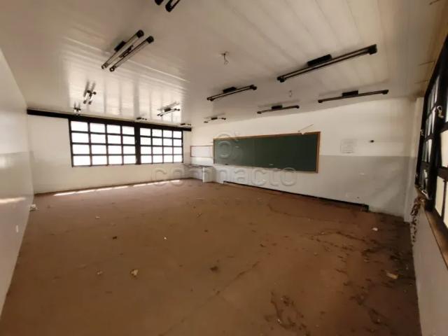 Comercial Casa em São José do Rio Preto
