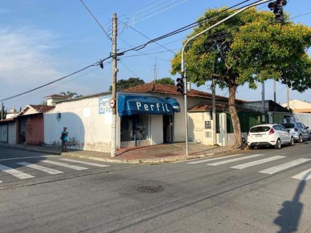 Comercial à venda 2 Quartos, 2 Vagas, 400M², Estiva, Taubaté SP
