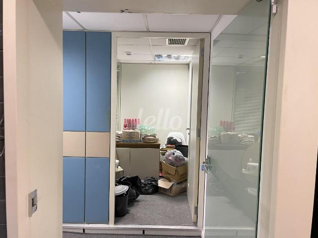 Comercial à venda no a Cidade Monções