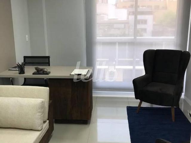 Comercial à venda no a Santana
