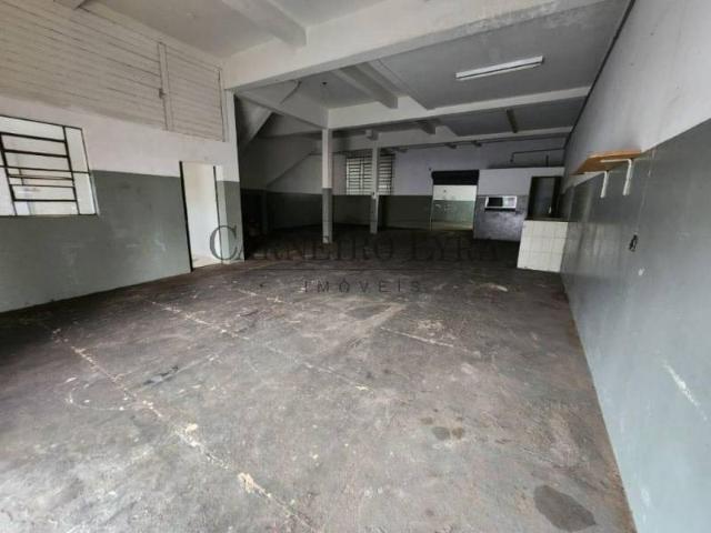 Comercial / Galpão / Barracão para alugar em Jaú/SP Vila Industrial
