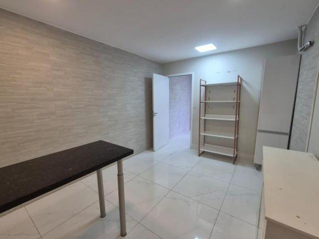Comercial de 43 m² en Superquadra Sudoeste en Venda