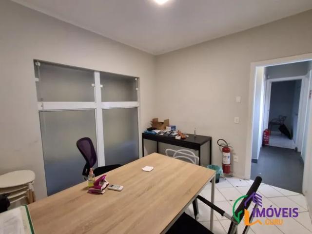 Comercial moema pássaros sp