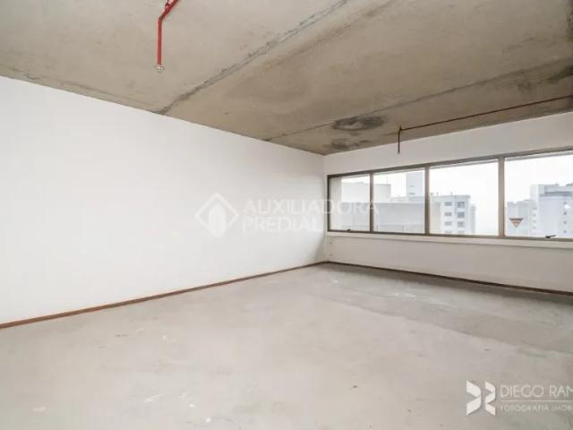 Comercial no bairro Petropolis