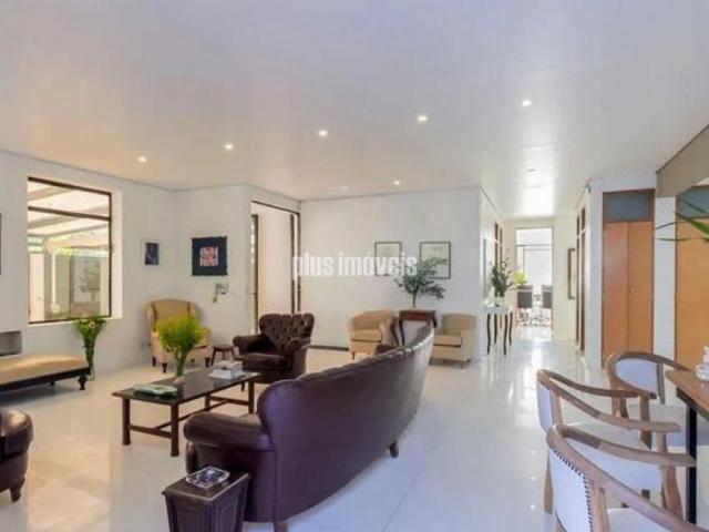Comercial Pacaembu