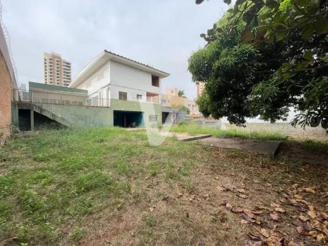 Comercial para Venda em Presidente Prudente, Bosque, 4 dormitórios, 5 banheiros, 6 vagas
