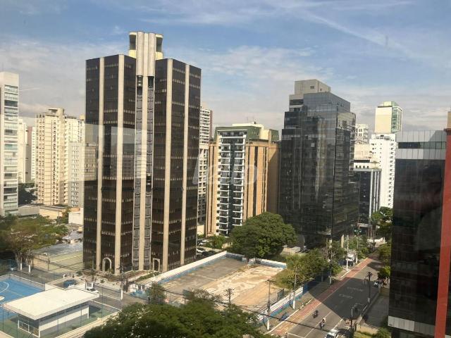 Comercial para alugar no a Moema
