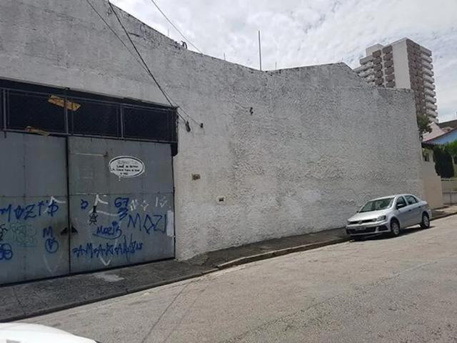 Comercial/Industrial de 200 metros quadrados no bairro Vila Beatriz