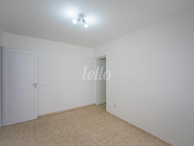 Comercial/Industrial 2 quartos para alugar no a Água Fria