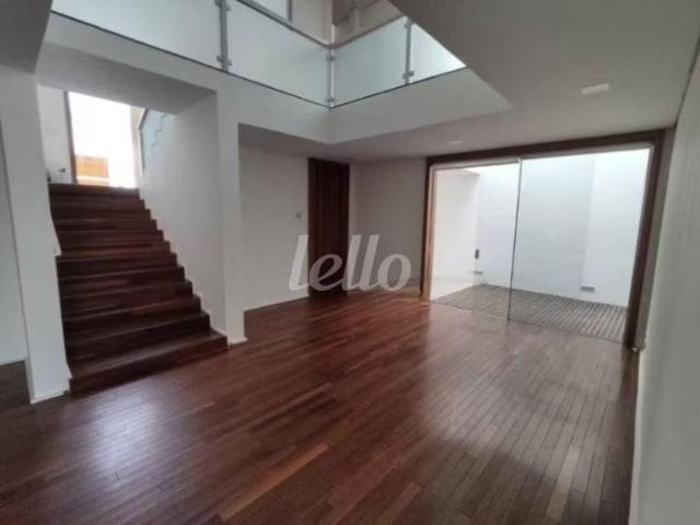 Comercial/Industrial 3 quartos para alugar no a Vila Euclides