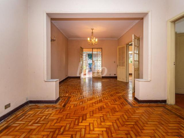 Comercial/Industrial 5 quartos à venda no a Vila Mariana
