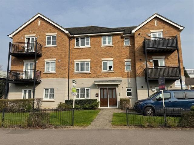 COMET HOUSE, Hayes 2 bed flat to rent £1,850 pcm £427 pw