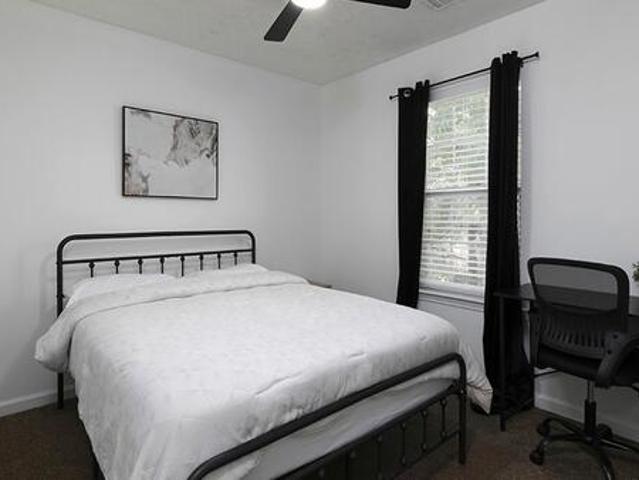 Comfort Meets Productivity | Updated Home • Fast Wi Fi • Dedicated Workspace