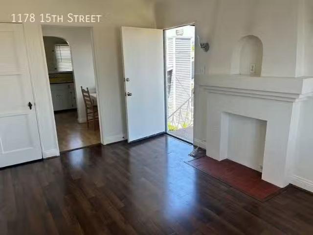 Comfort and Convenient 1b1b cute Spanish style Apartment for r.