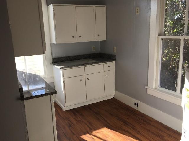 Comfortable 2 bedroom house in Galveston 2 Bedroom Apartment for Rent at 2806 Avenue M 1/2, Galveston, TX 77550 Kempner Park
