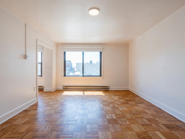 Comfortable Urban Living in a Classic Brick Building Near UW & Light Rail Studio Apartment for Rent at 1305 Ne 43rd St, Seattle, WA 98105 University District