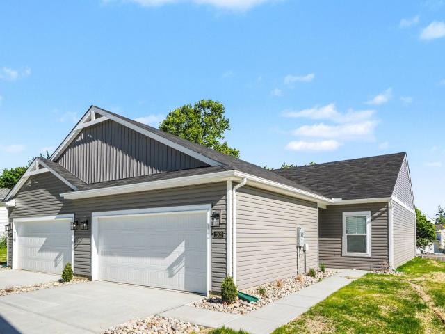 Comfortable and convenient getaway in Colerain TWP