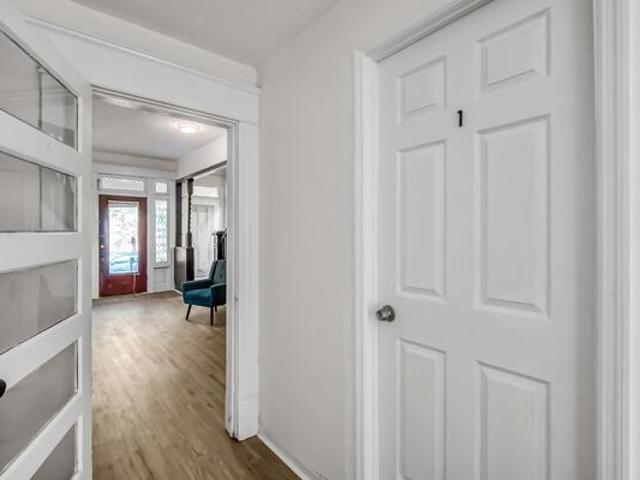 Comfortable & beautiful Jacksonville House with Backyard