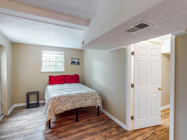 Comfortable Home in Young Road | Monthly Cleaning | Secure Coded Rooms | 0.6–1.8 mi from Stores & Gas | 2.8 mi from Bus Stops
