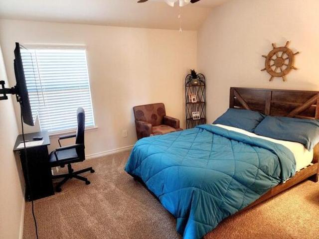 Comfortable & Homey Aubrey House with Backyard