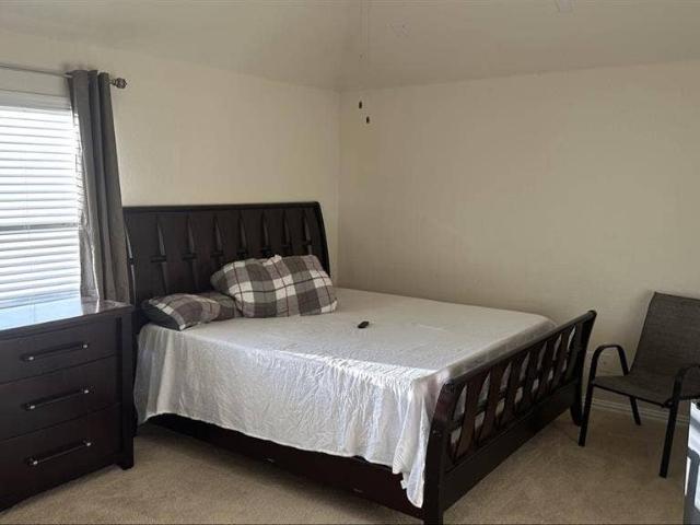 Comfortable King & Queen BedRoom