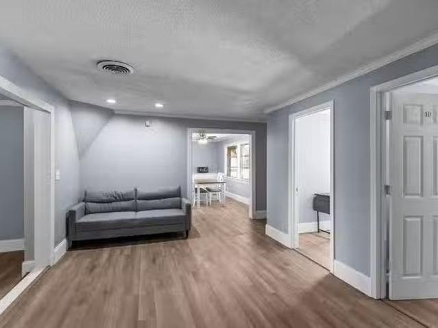 Comfortable & newly renovated Greenville House with Patio and.