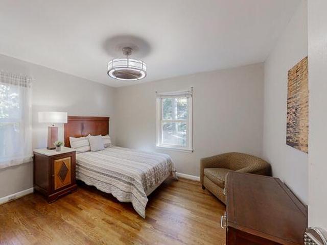 Comfortable & newly renovated Decatur House with Backyard and Patio