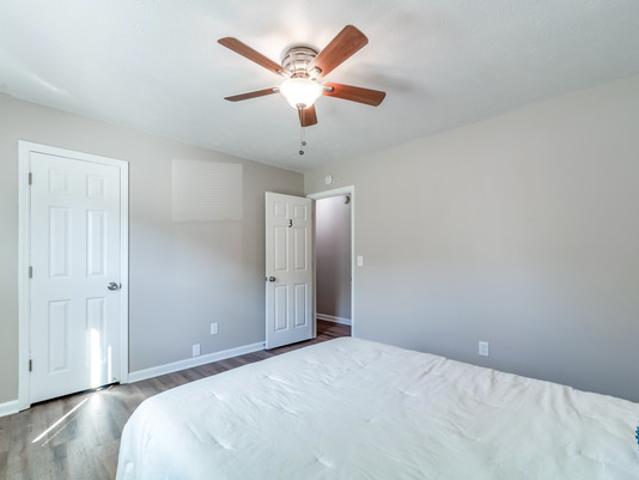 Comfortable & newly renovated Newnan House with Dining area