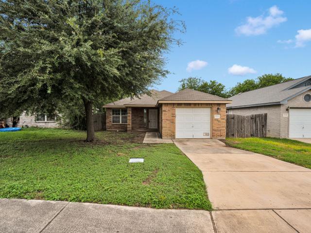 Comfortable Northwest San Antonio Home Available for ASAP Move In!