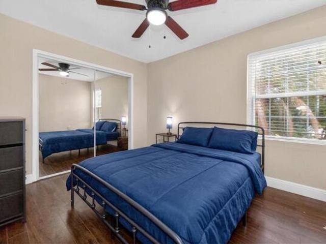 Comfortable Orlando Home