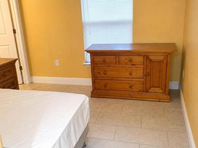 Comfortable Orlando Living – Budget Friendly