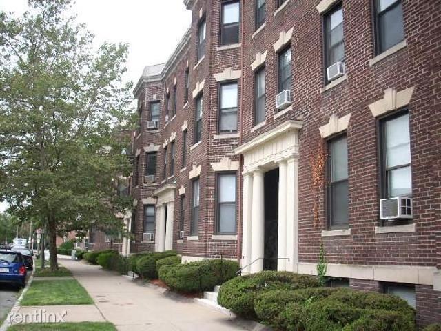 Comfortable Room Near Boston College