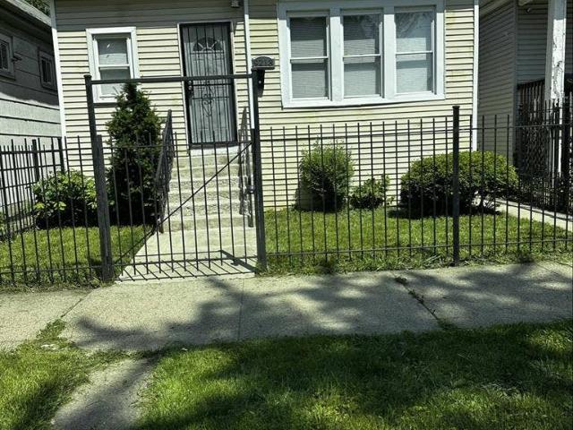 Comfortable room for rent men only
