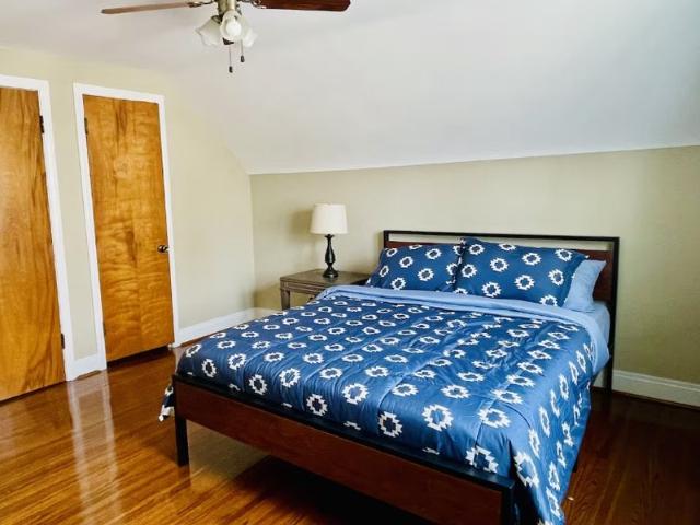 Comfortable Room with Own Private Bath