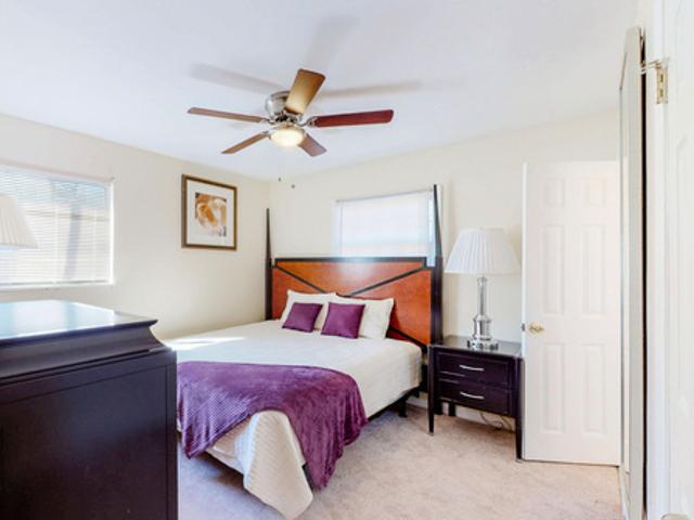 Comfortable Shared Living with Great Amenities!