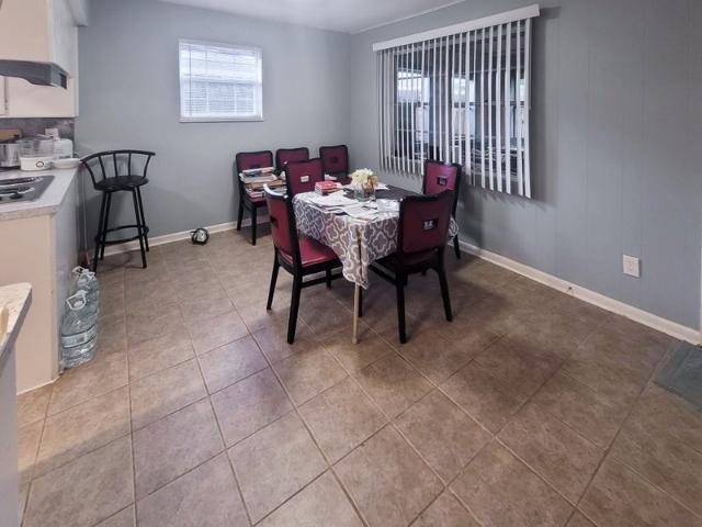 Comfy & cozy Houston House with Living room