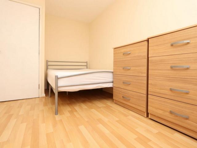 Comfy double bedroom near Queen Mary University of London Has a Room