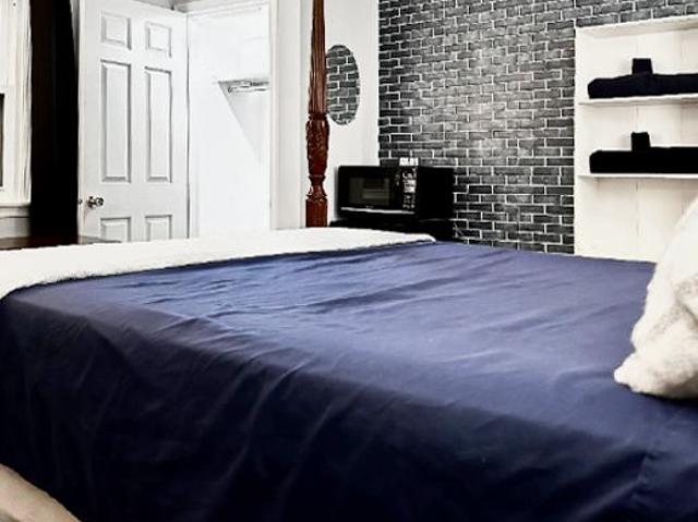 Comfy Furnished Bedroom in a Quiet Home | Columbi