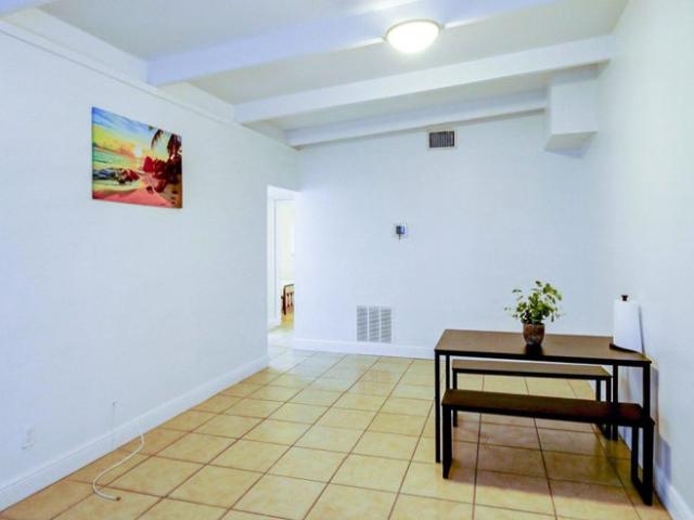 Comfy & homey Tampa House with Backyard