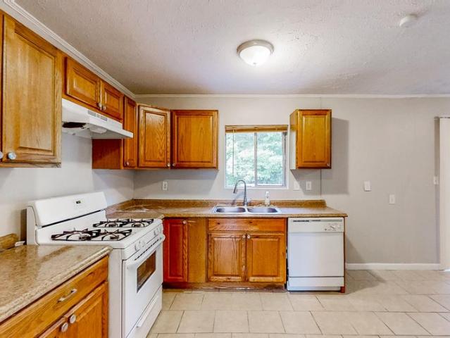 Comfy & homey College Park House with Patio or por