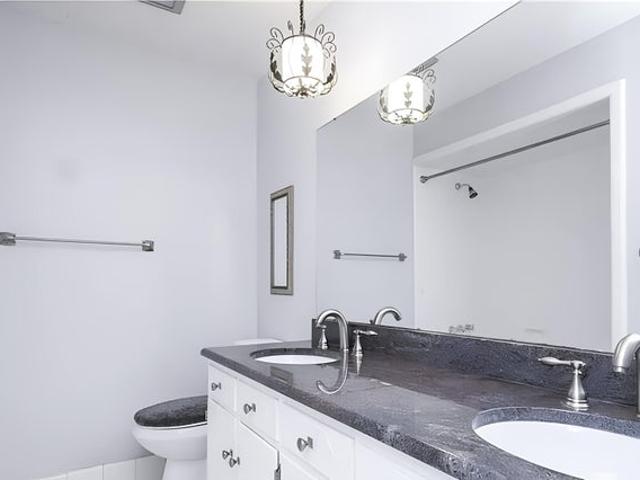 Comfy & spacious Charlotte House with Television