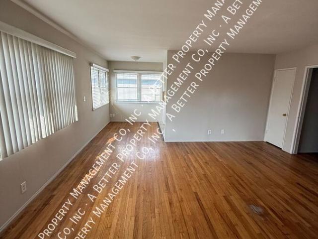 COMING JULY UPDATED Alamitos Beach 2 Bed near Retro Row, the Beach, and Downtown LB. Garage Available!
