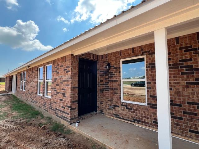 COMING SOON! 2/1 Horse Property near TSU RODEO ARENA